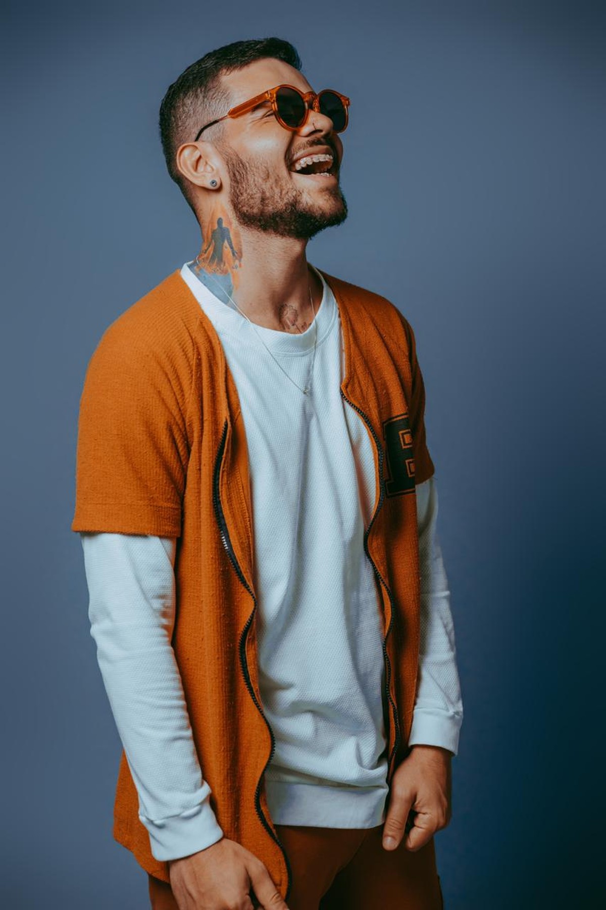 Cantor potiguar André Rangell lança música 'Valente' no dia de Natal ...