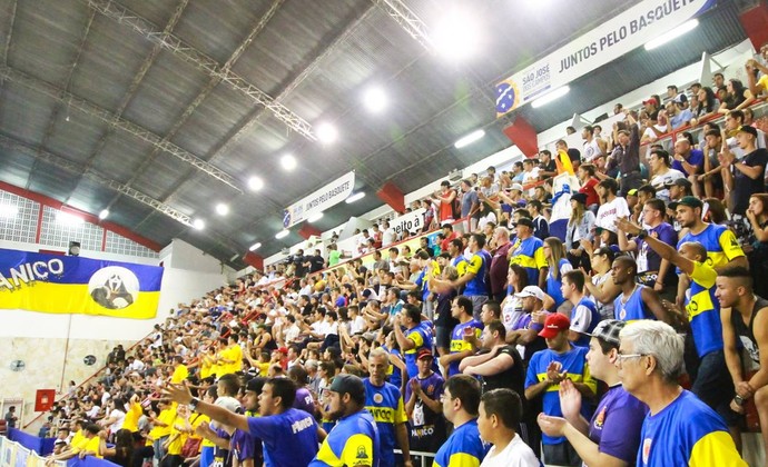 São José Basquete inicia venda de ingressos para decisão contra Mogi
