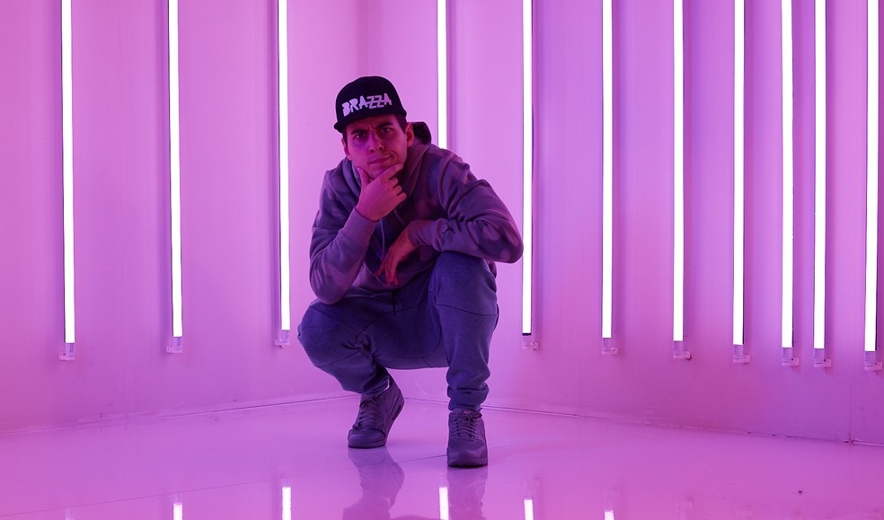 Sesc de Bauru realiza show com o rapper Fábio Brazza nesta quarta-feira ...