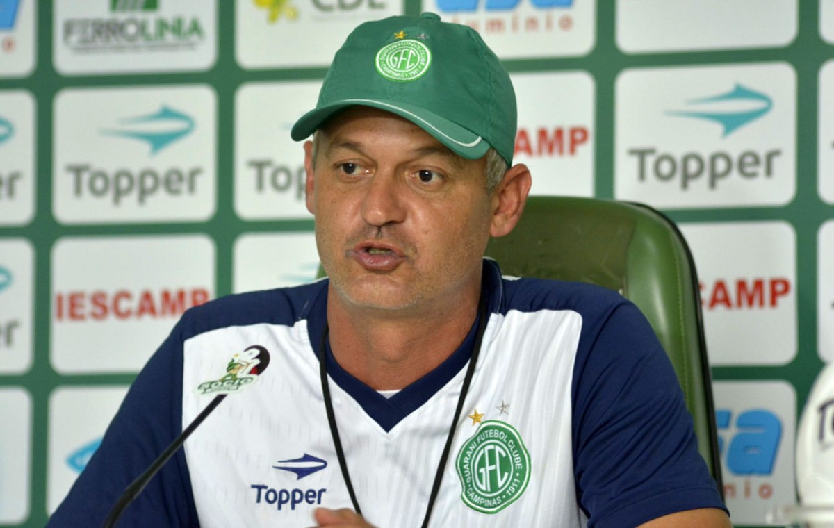 Lisca brinca com carreira e fala do privilégio de comandar o Guarani ...