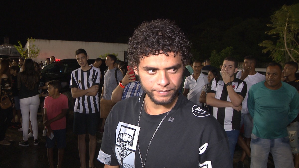 Victor Ferraz minimiza tropeço do Brasil na estreia e crava: "Ainda são ...