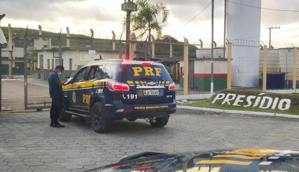 Prf Prende Homem Condenado Por Morte De 2 Policiais Em Sc Santa