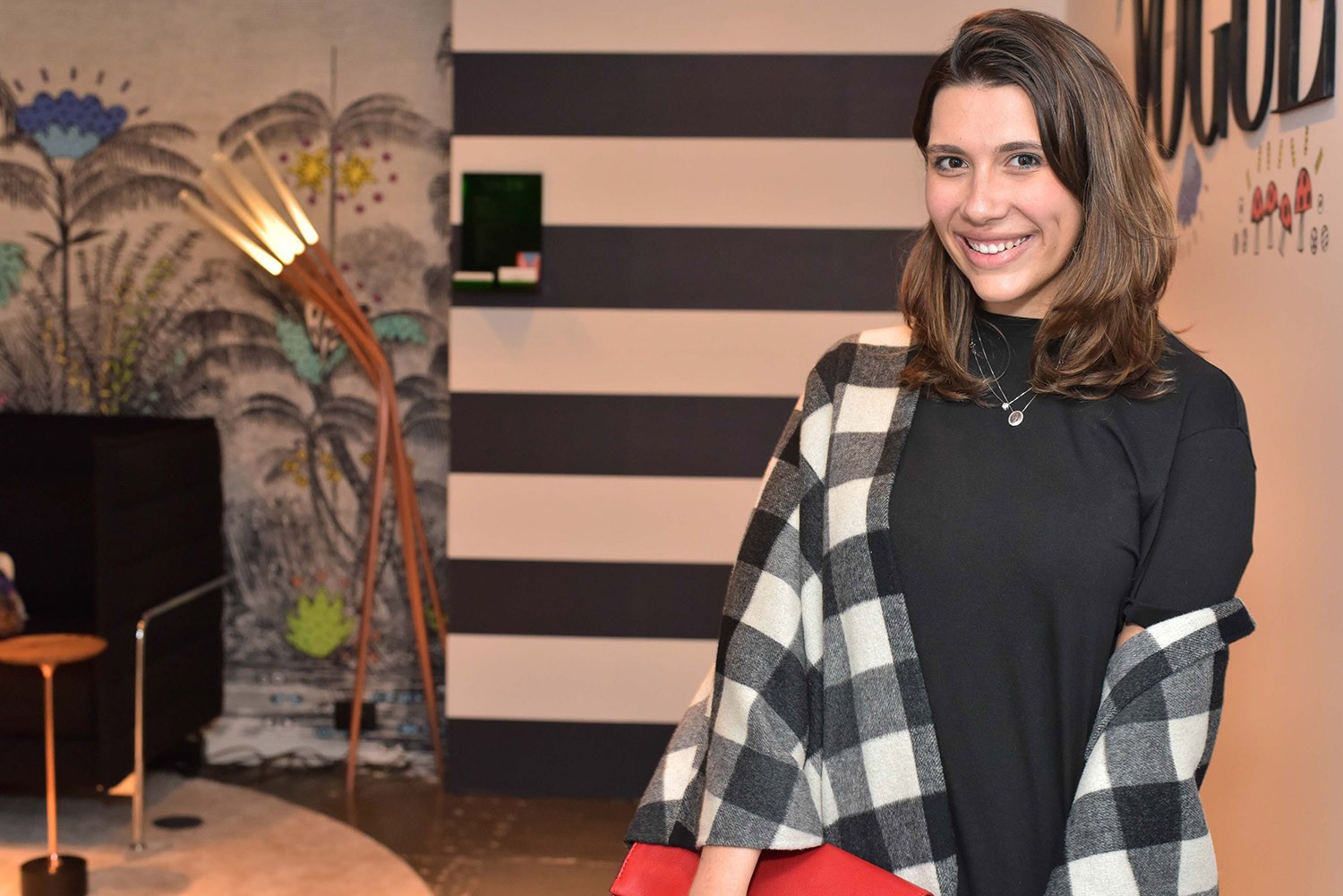 Veja quem passou pelo lounge da Vogue Brasil no primeiro dia do SPFW ...