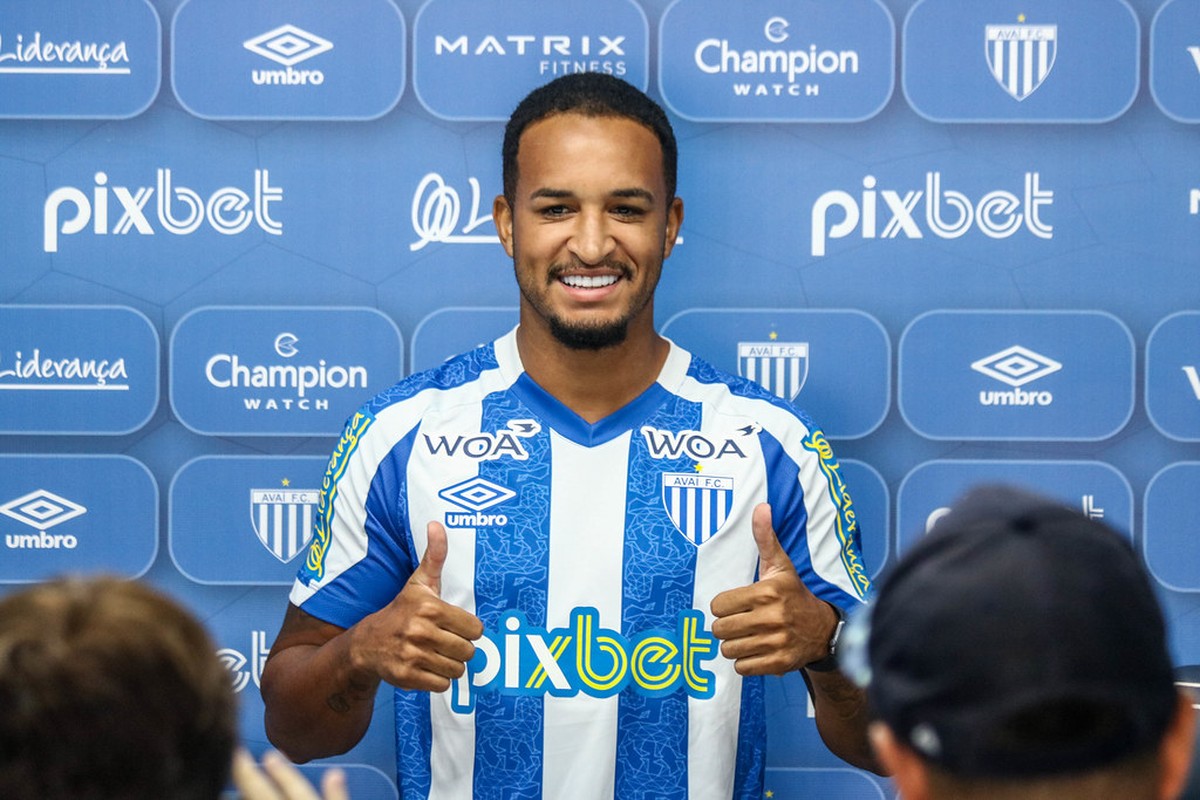 Giva detalha motivos para acerto com Avaí: Alex e o centenário | avaí | ge