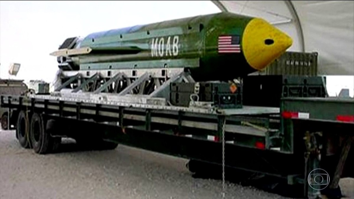 Bomba americana lançada no Afeganistão matou ao menos 90 extremistas ...